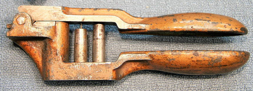 Winchester Reloading Tools | reloadingtool.com